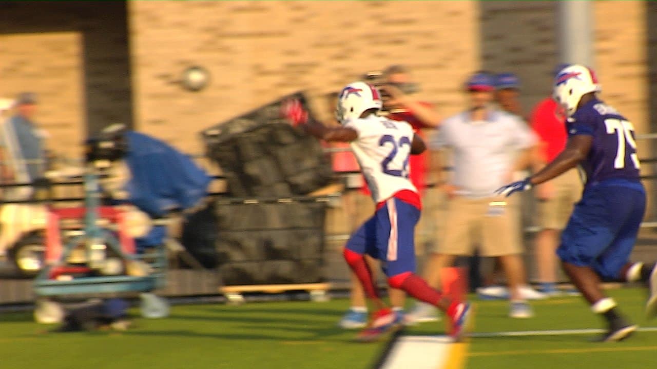 Camp Highlight: Taylor to Bush For the Touchdown