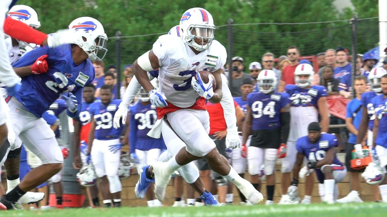 Watch: J. Williams Makes a Guy Miss