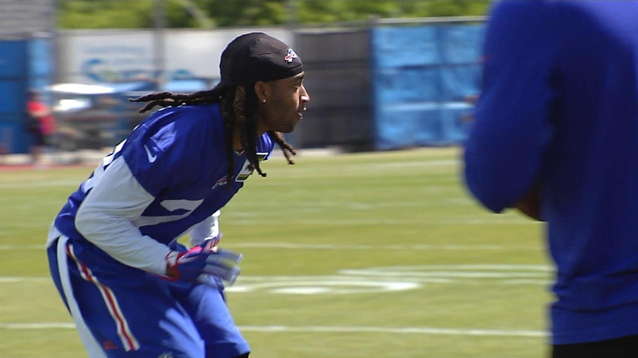 Watch: Gilmore and Goodwin Arrive, Taylor Sharp