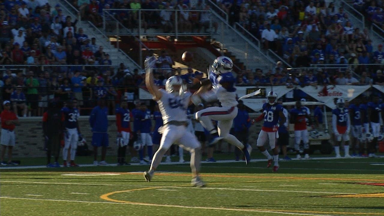 Camp Highlight: Aaron Williams Back Making Plays