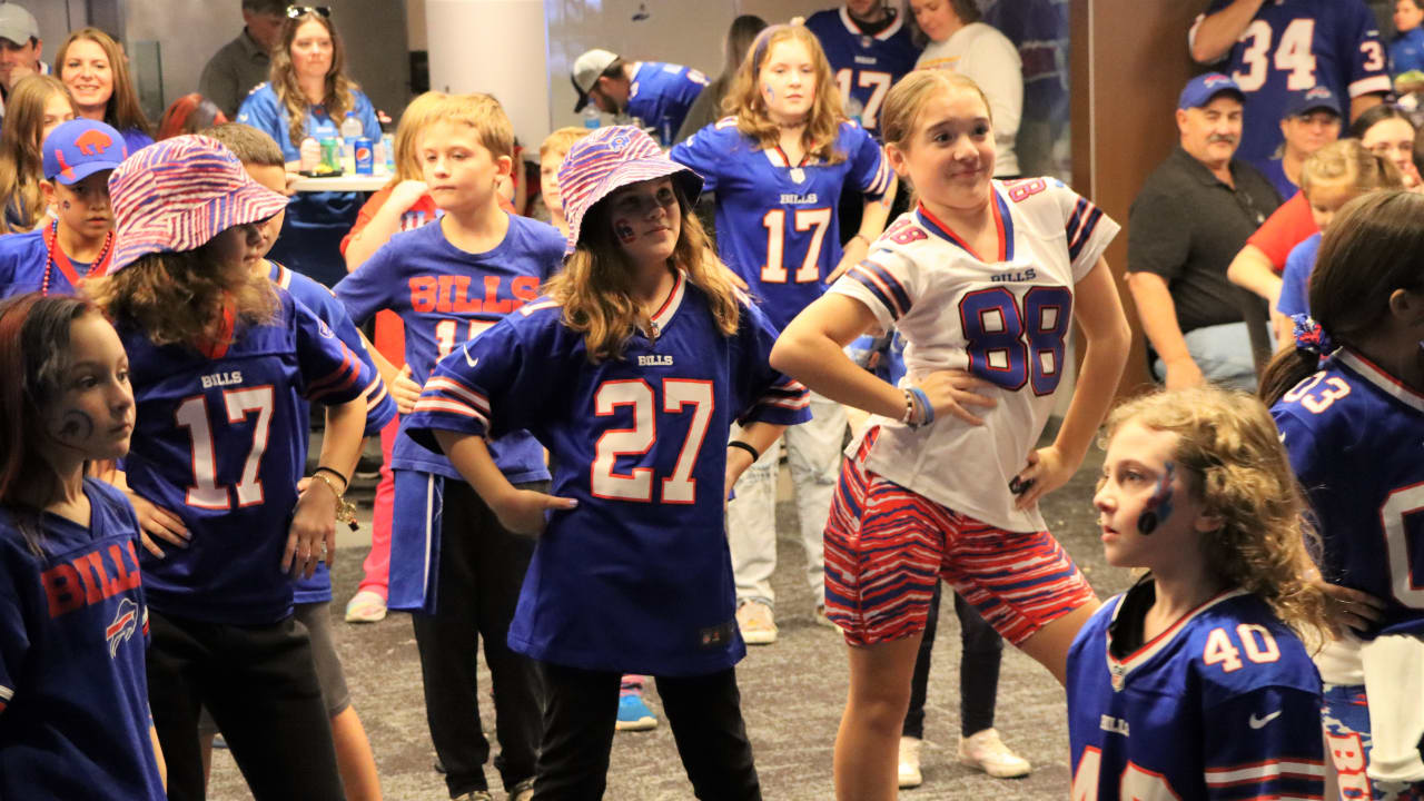 Mini Mafia Watch Party | 2022