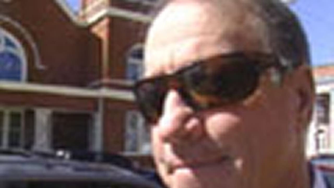 Kelly and Tasker Remember Kent Hull