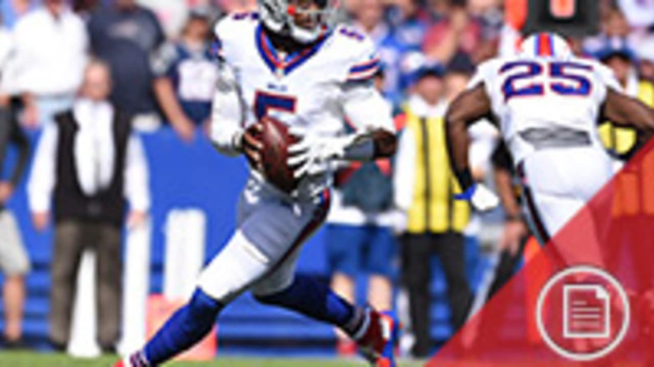 Taylor works toward managing the pocket better