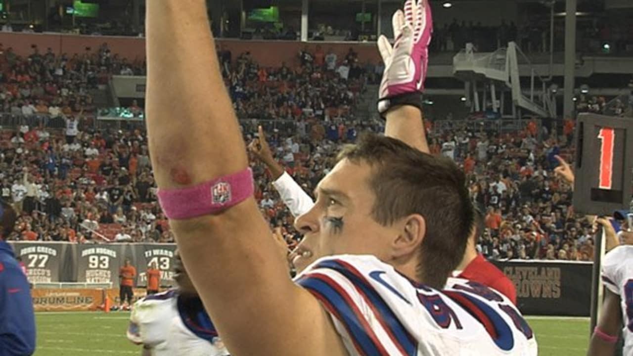 Bills Focus: Jim Leonhard Wired for Sound