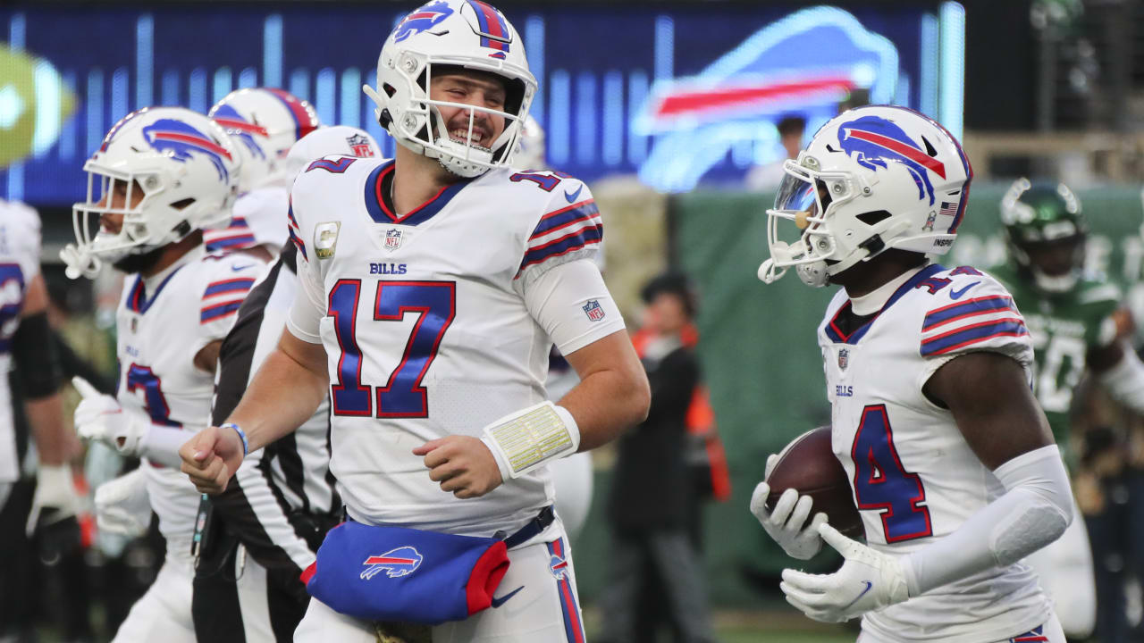 Josh Allen, Stefon Diggs, Bills defensive backs and Gabriel Davis earn ...