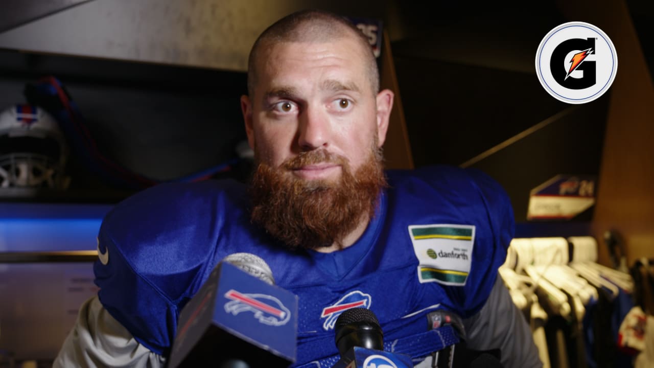 Lee Smith: "I Love This Football Team"