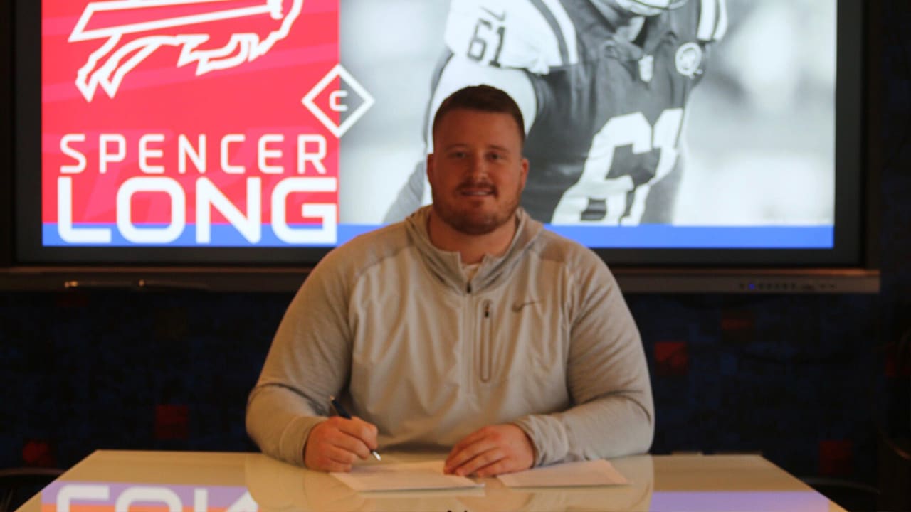 Bills sign free agent C-G Spencer Long to three-year deal