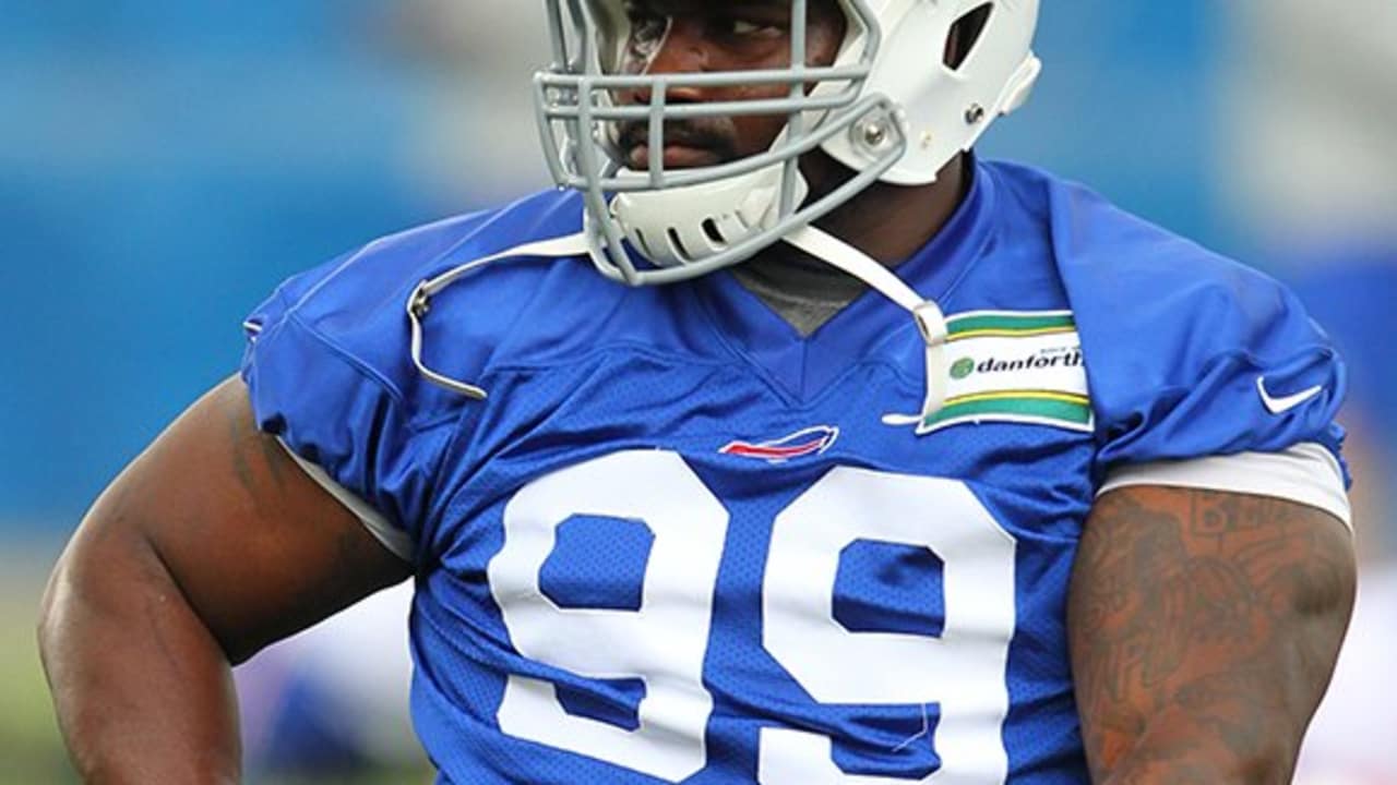 Marcell Dareus Shows Off Quickness