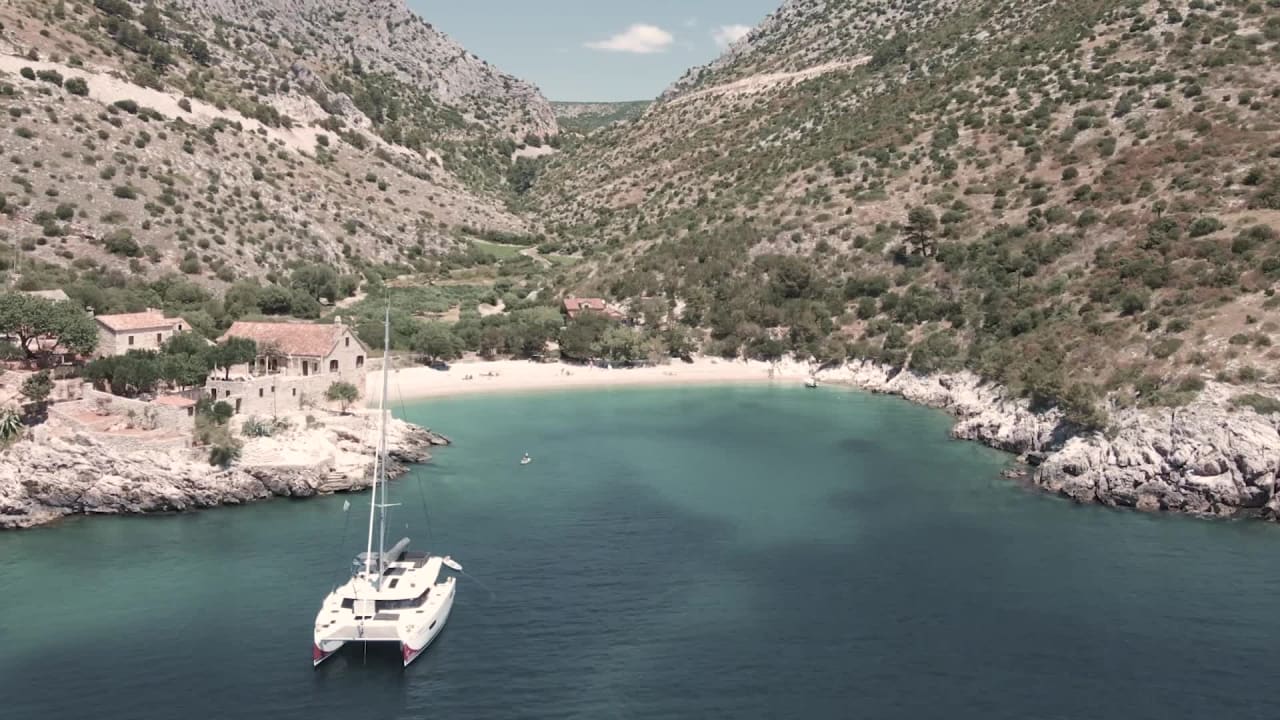 Captain Sandy looks for a new crew member | Ep. 2