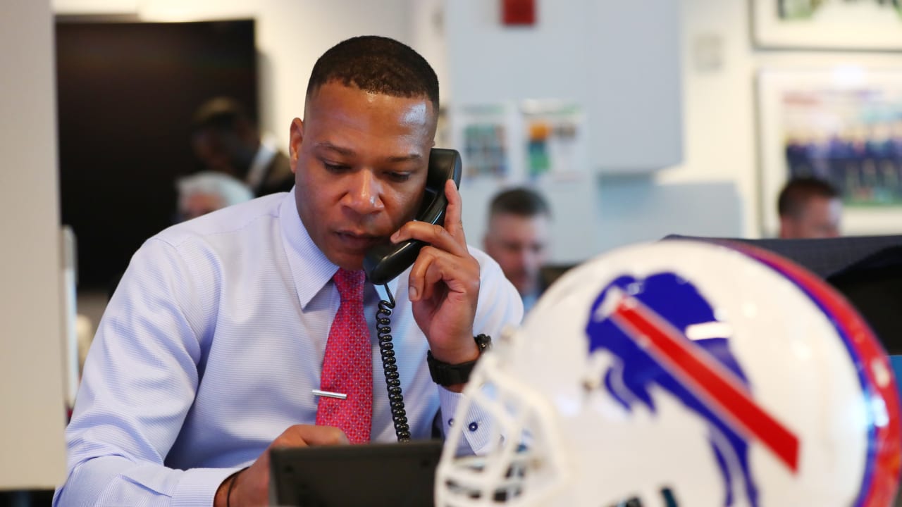 Terrance Gray and Eric Washington to take part in NFL's Coach and Front ...