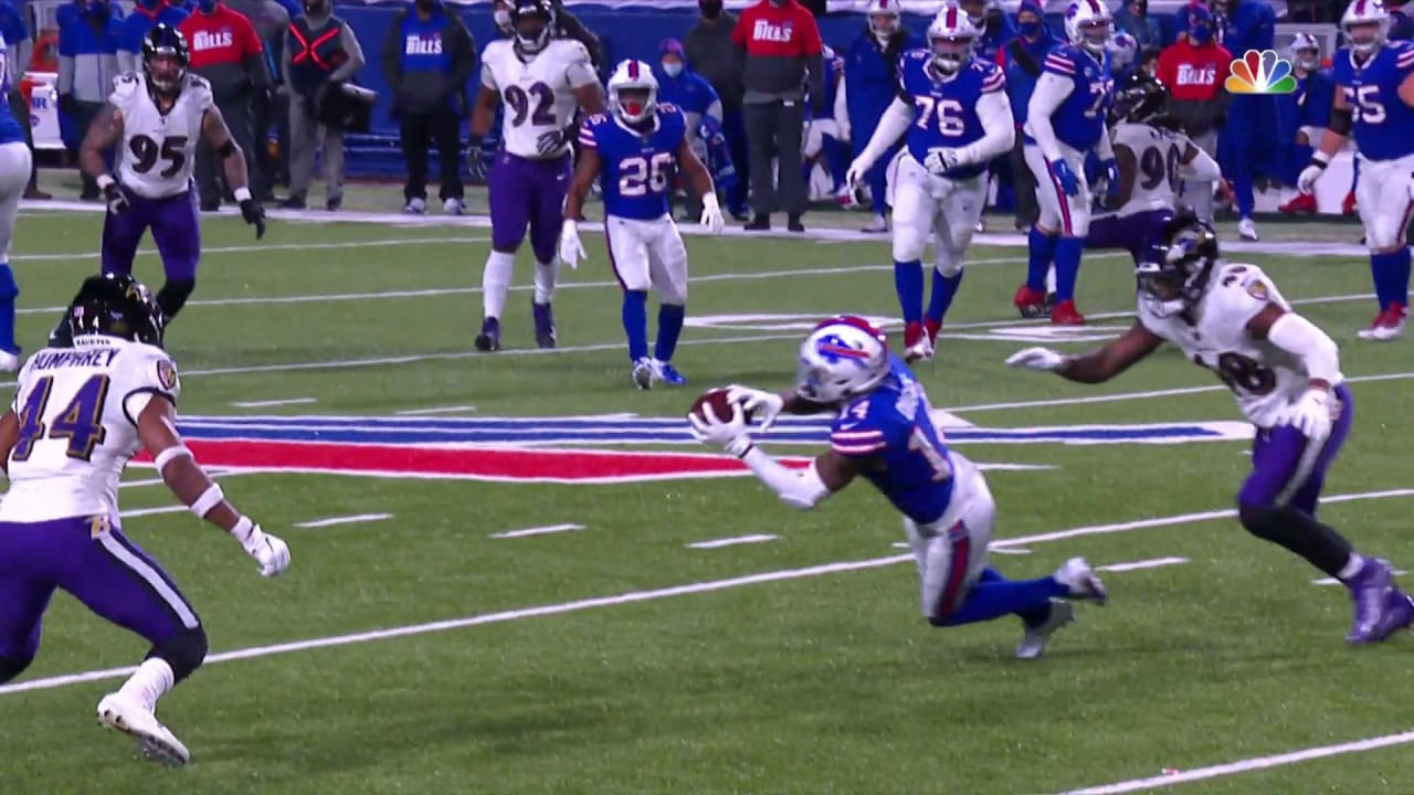 Every catch by Stefon Diggs from his 106-yard receiving game | AFC ...