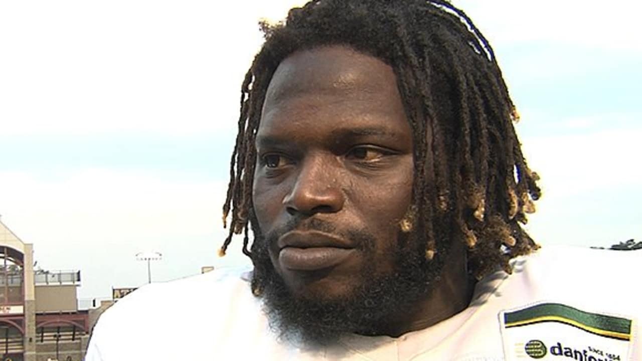 Anthony Dixon: "As a Runner, You Want the Ball"