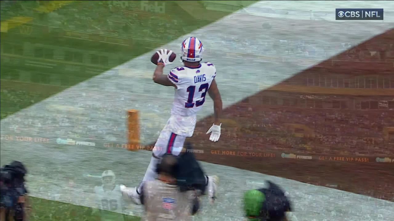 Laser! Josh Allen connects with Gabe Davis on a 35-yard touchdown | Bills at Commanders