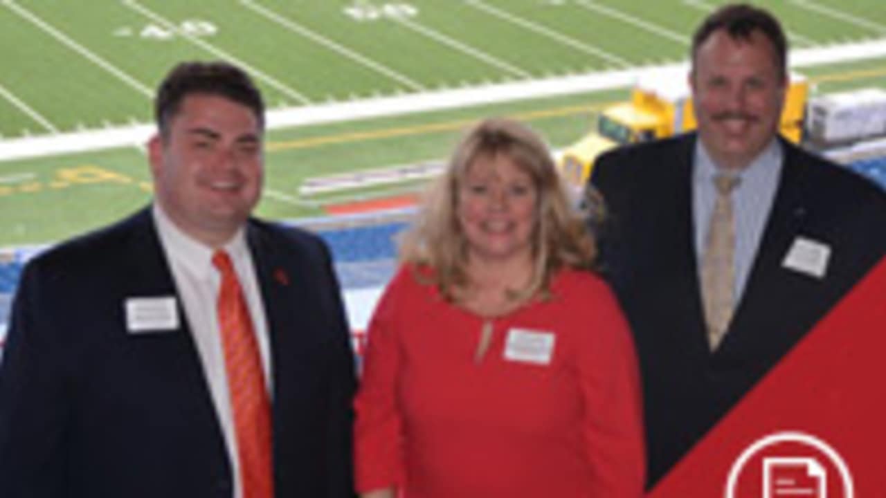 HobNob event a success at Ralph Wilson Stadium