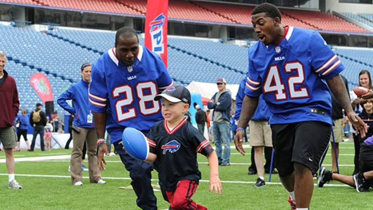 Twenty-nine Bills players highlight Bills PLAY 60