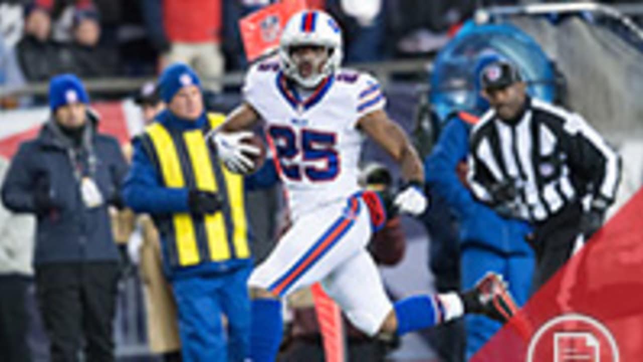 McCoy turns in another 100-plus yard performance