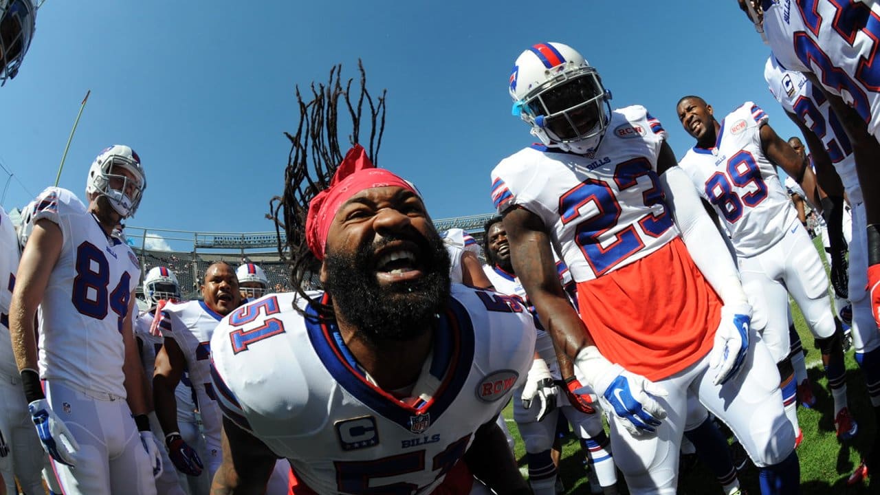 Brandon Spikes Pregame Photos