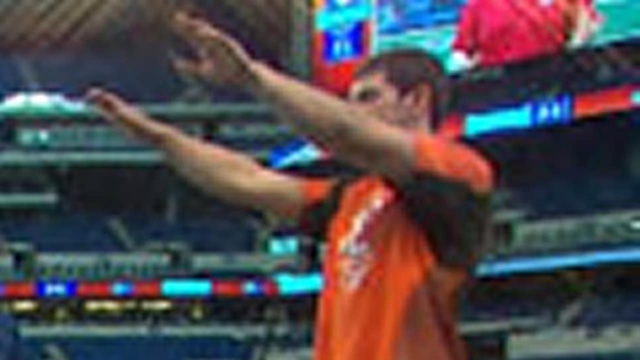 Luck shows athleticism