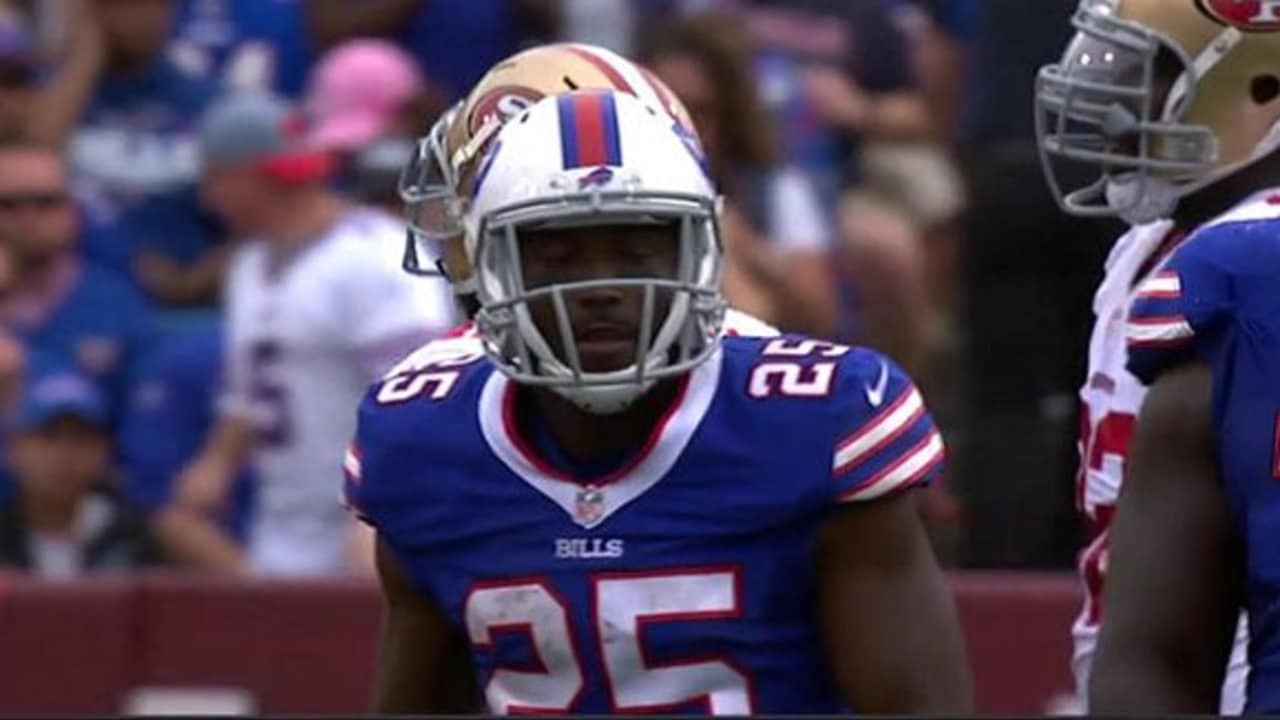LeSean McCoy cuts through defenders for first down