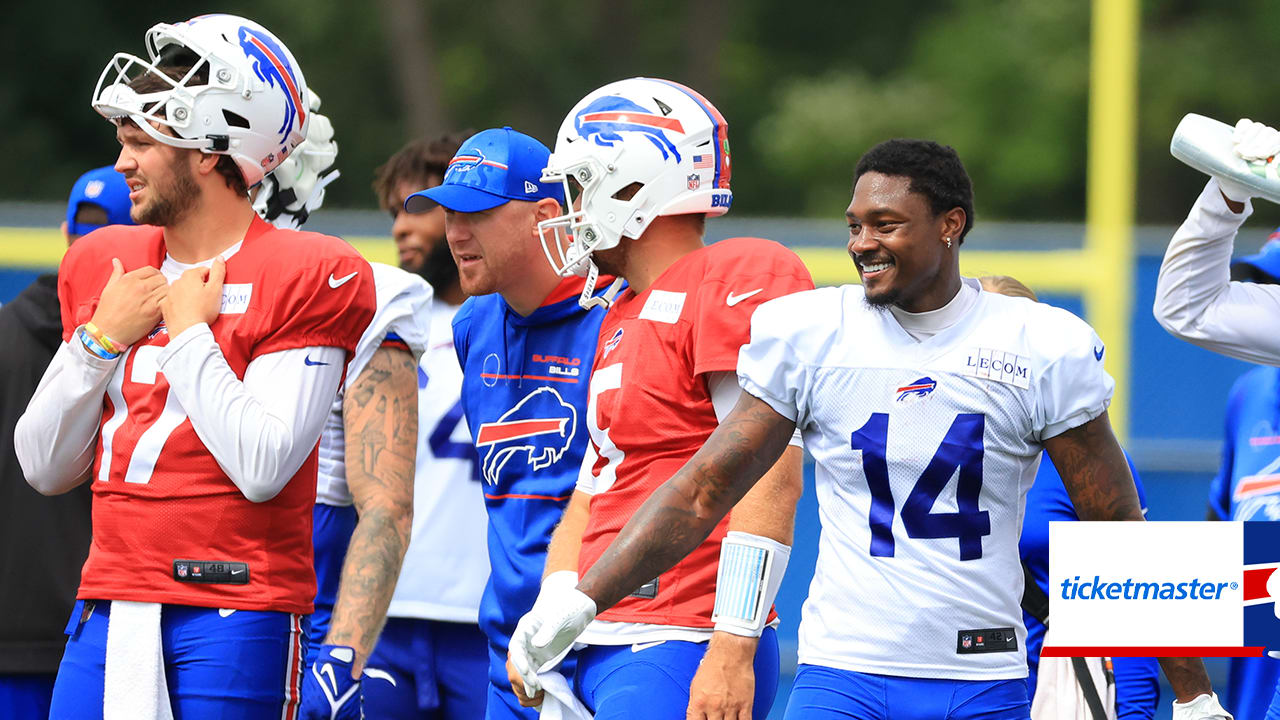 Bills practice notes Aug. 15 | Washington evaluates D-line, Davis makes ...