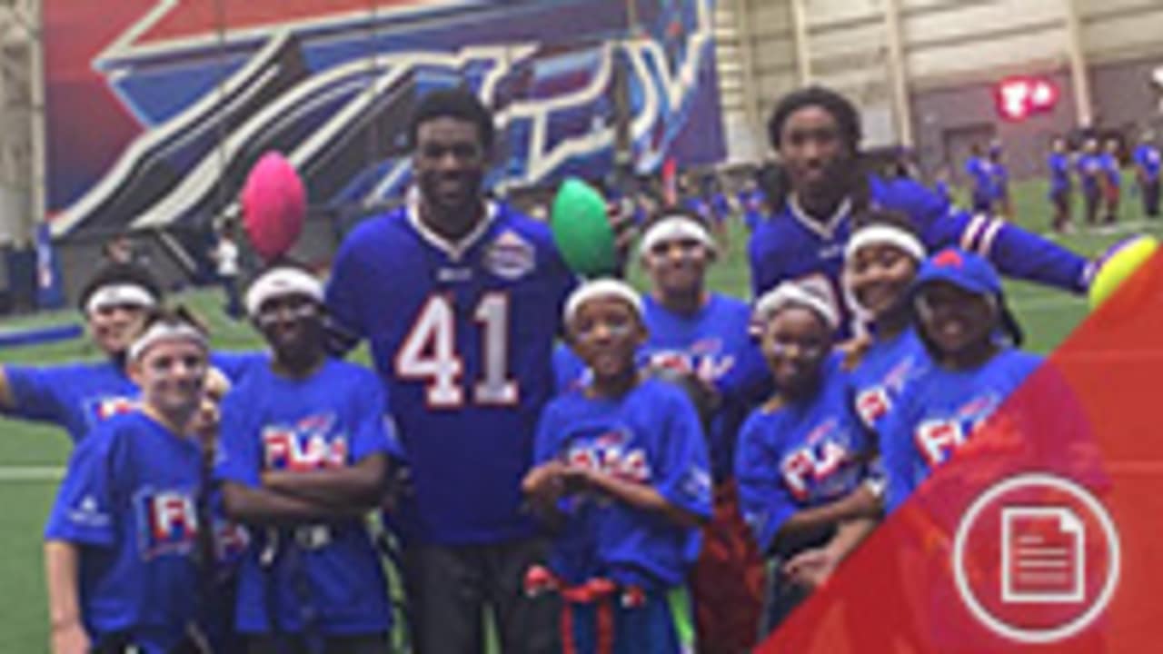 Bills Toyota Rookie Club hosts Hometown Huddle event with NFL Flag Clinic