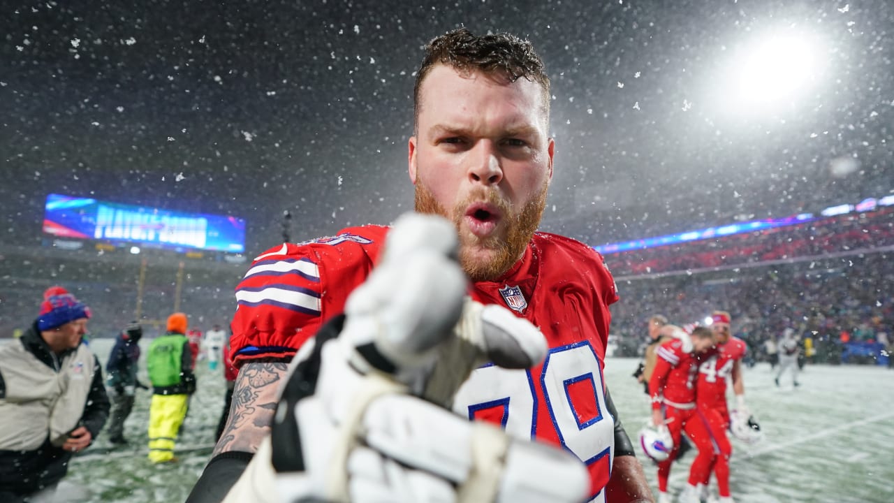 Bills win, snow + fourth consecutive playoff berth draw amazing ...