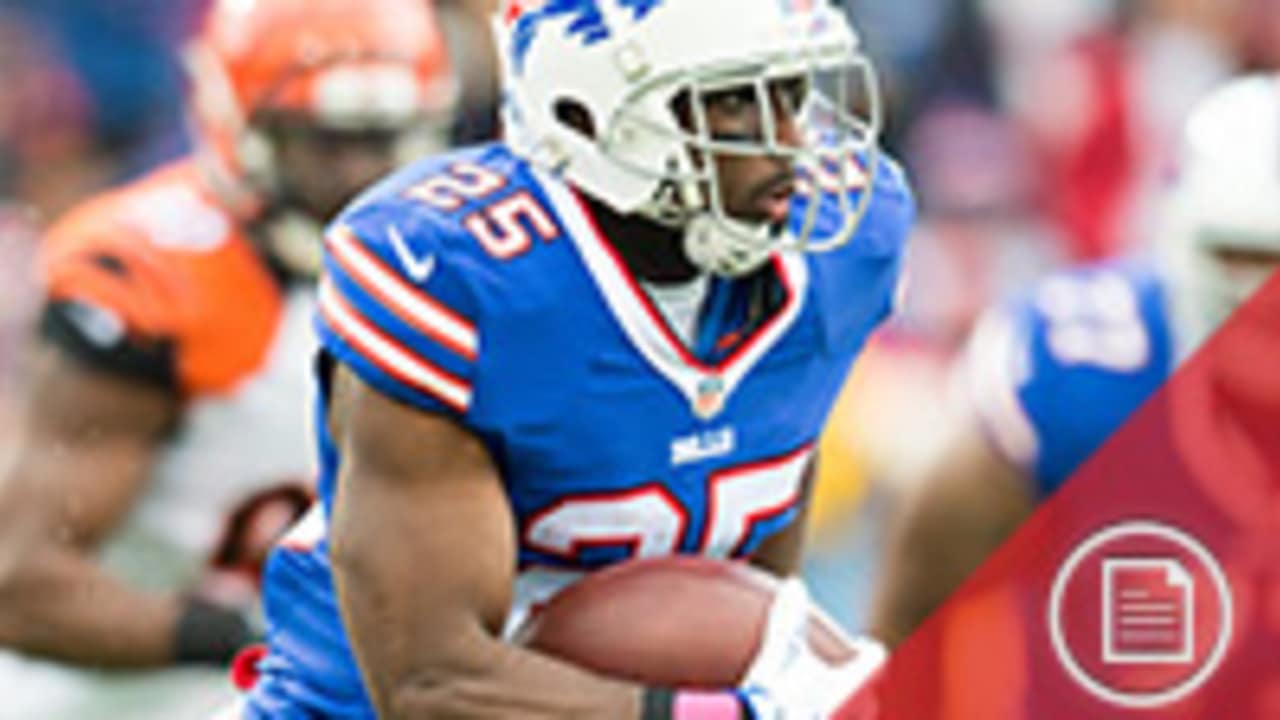 LeSean McCoy shows trademark burst