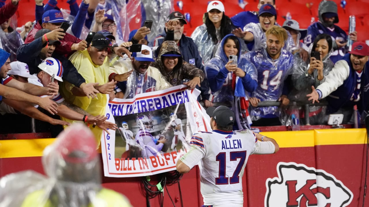 Best celebration & postgame photos from Buffalo's win over Kansas City ...