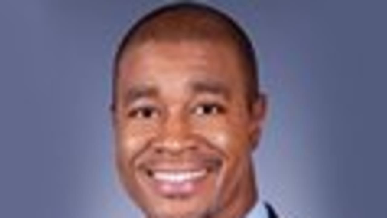 Rob Moore named Bills WRs coach