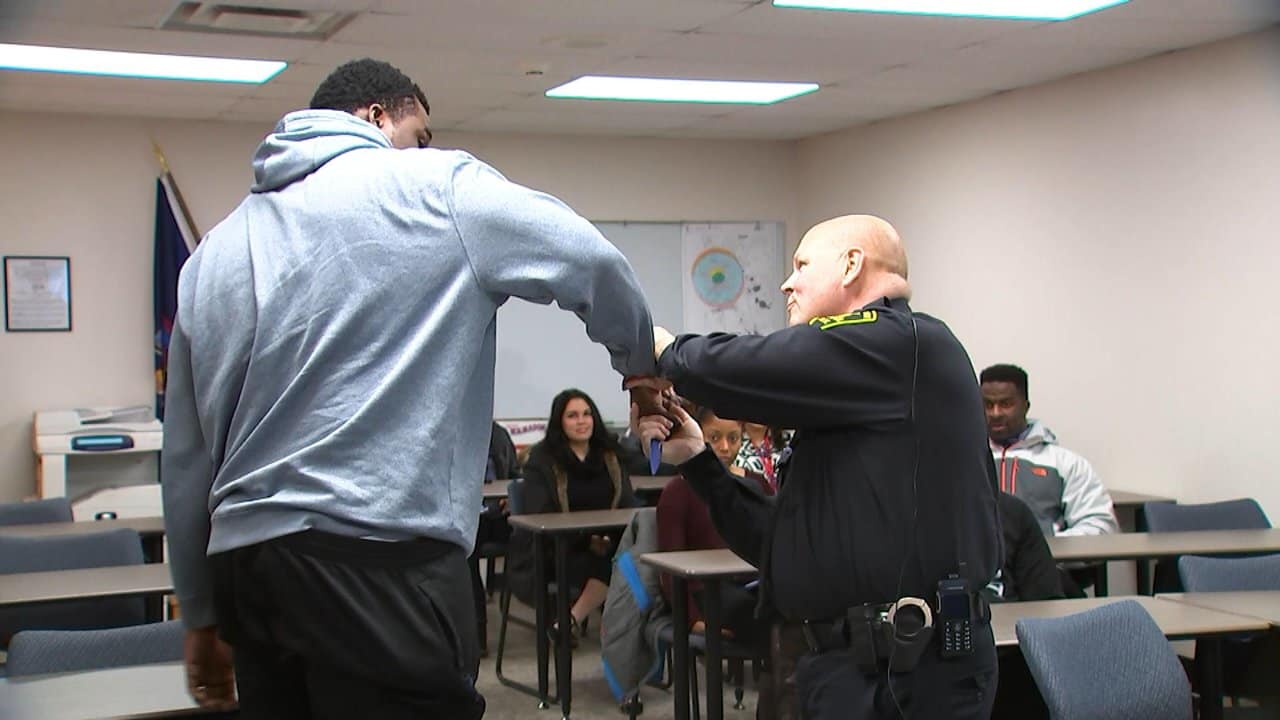 Watch: Bills Participate in Police Simulations