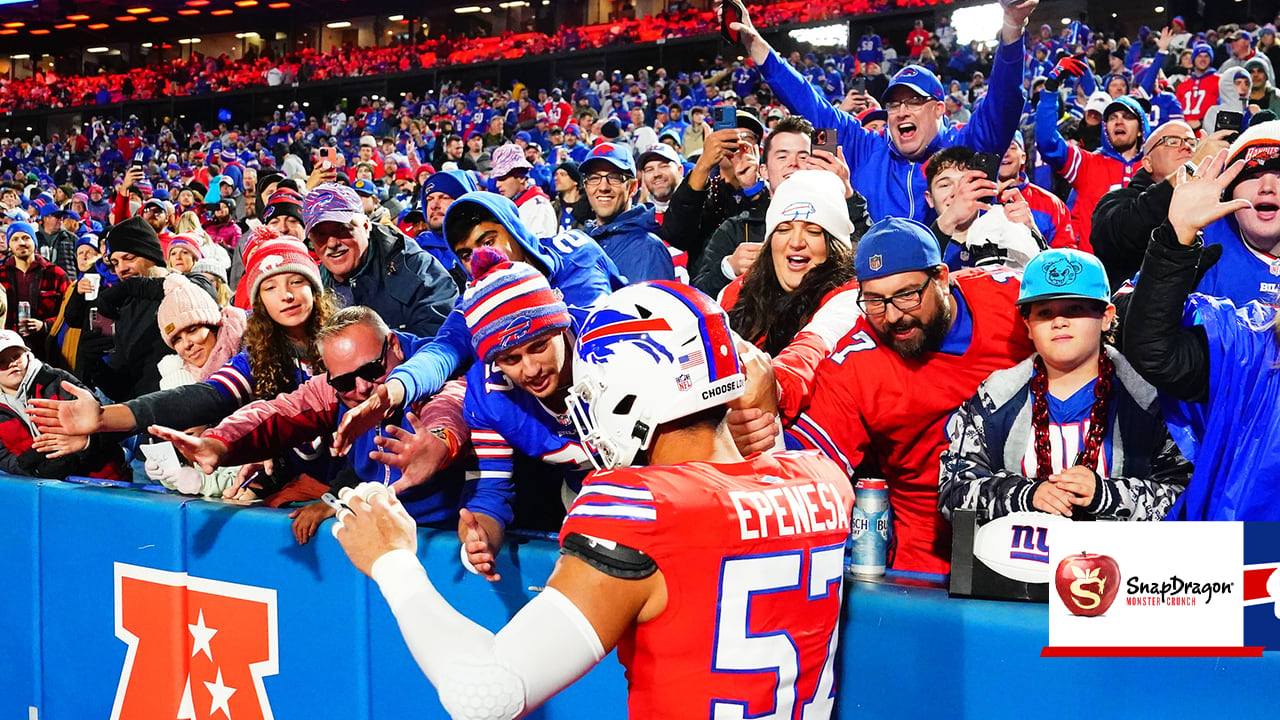 Best fan photos from Bills vs. Giants | Sunday Night Football