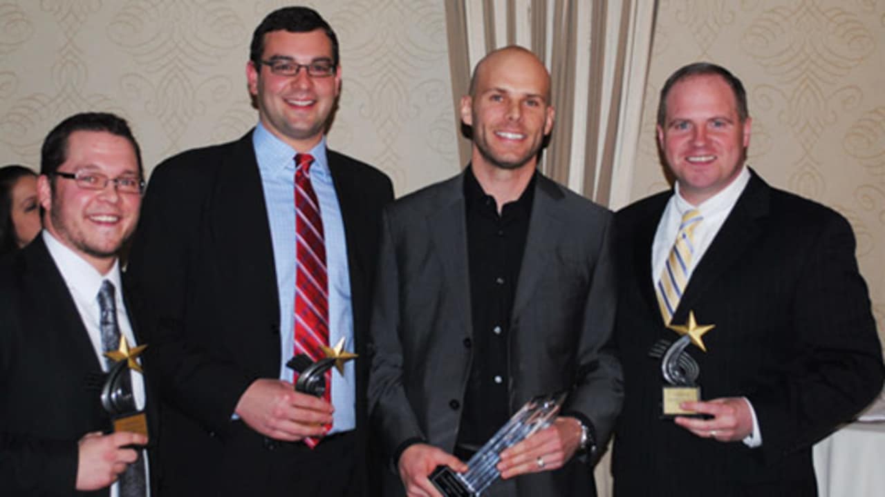 Moorman earns community honor