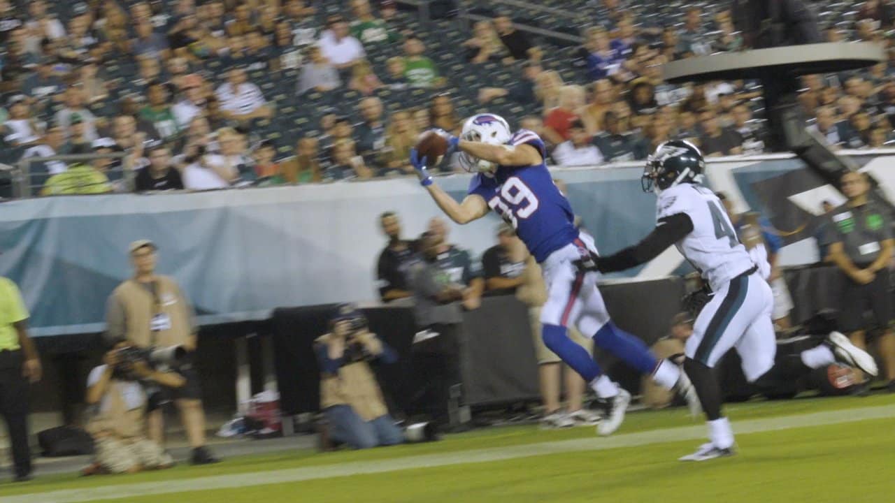 Watch: Bills' Offense Starts Slow, Gains Momentum