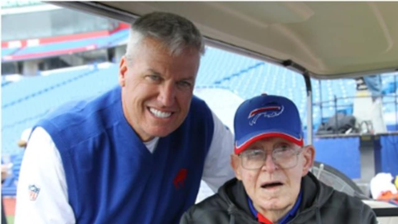 Jay Feely shares funny stories of Buddy Ryan