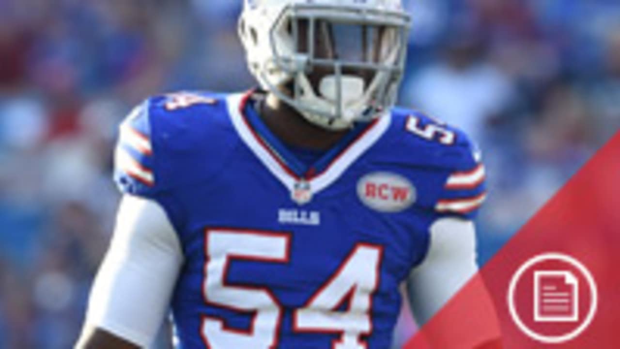 DE Smith makes roster despite Pro Bowl DL talent