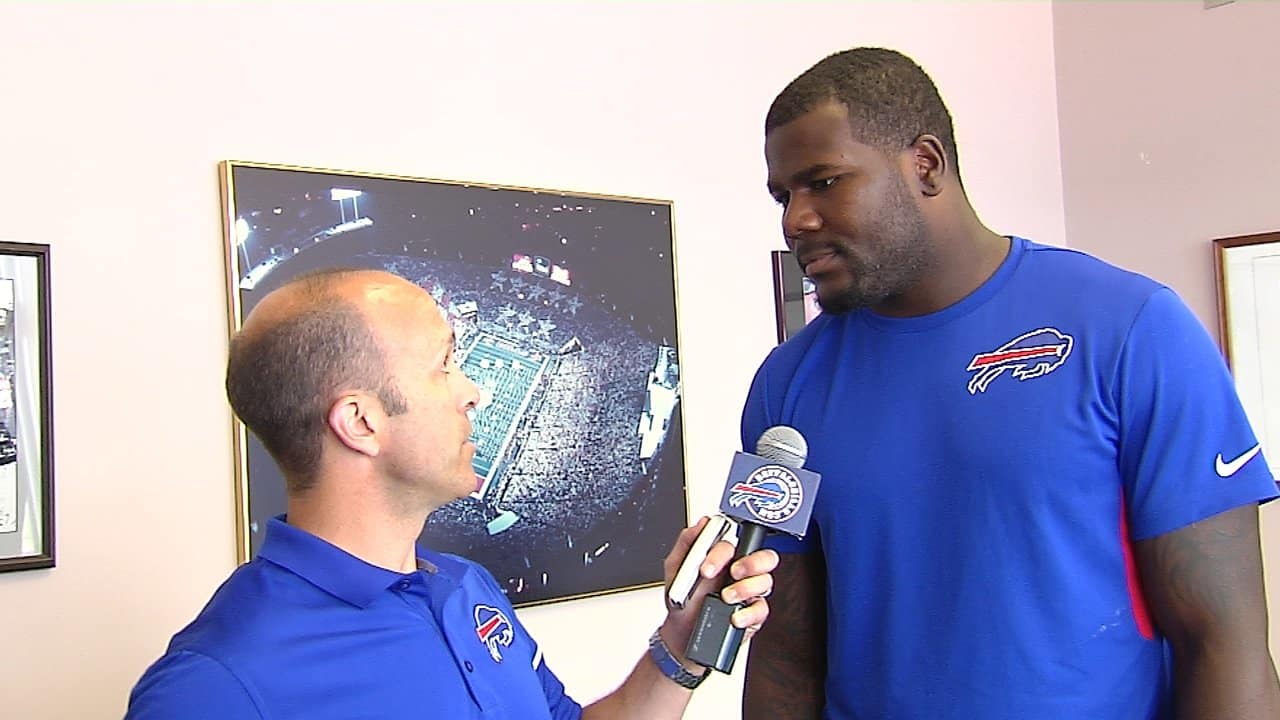Watch: Cardale Jones Signs Rookie Contract