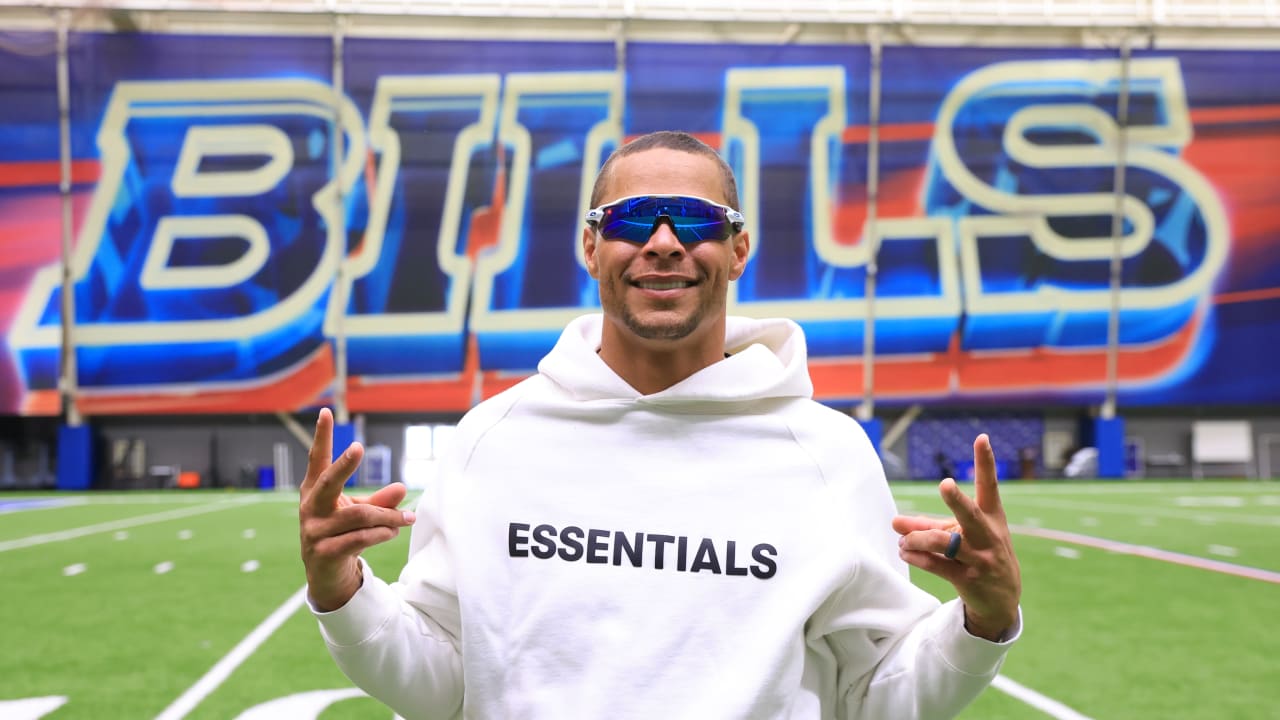 Why Jordan Poyer feels happy and at home in Buffalo, wants to finish ...