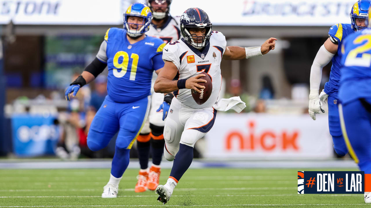 Russell Wilson picks up first down on 15-yard rush | Broncos at Rams
