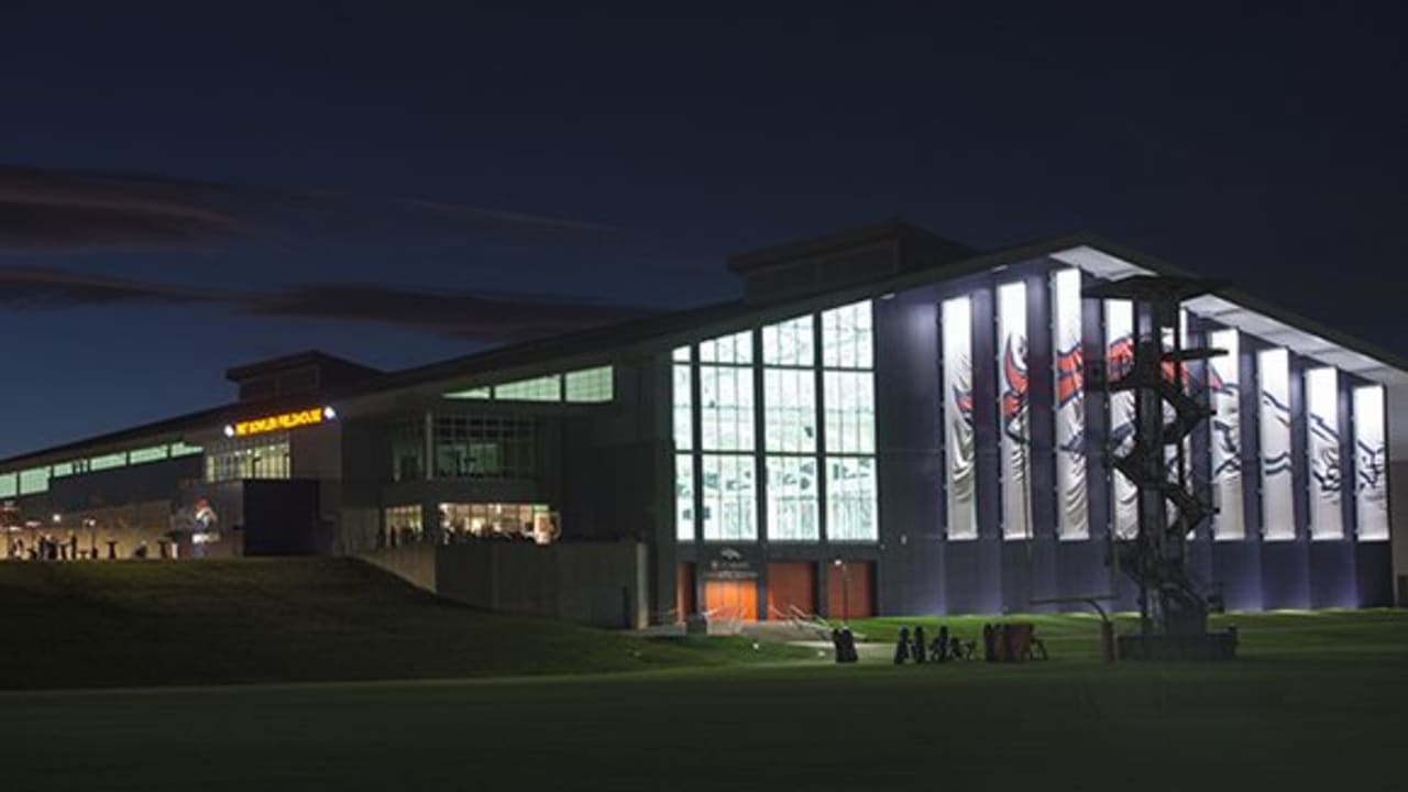 Broncos fieldhouse dedicated to Mr. Bowlen