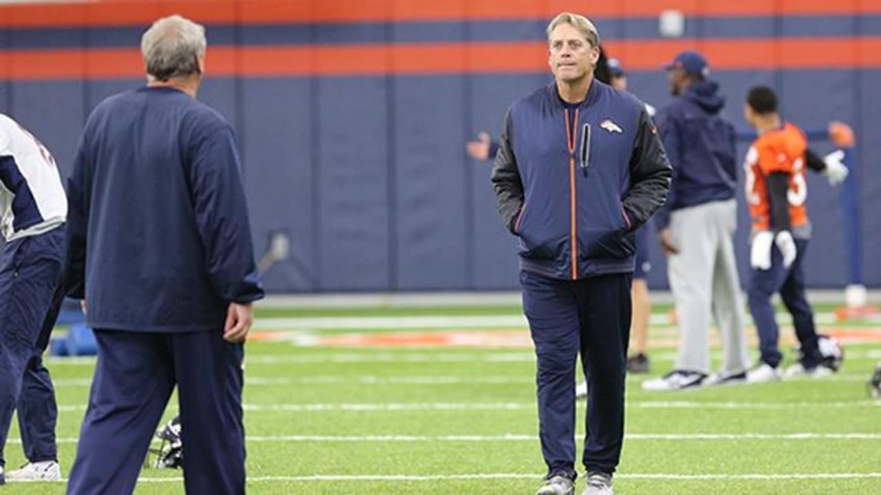 Del Rio on Rams' QB switch