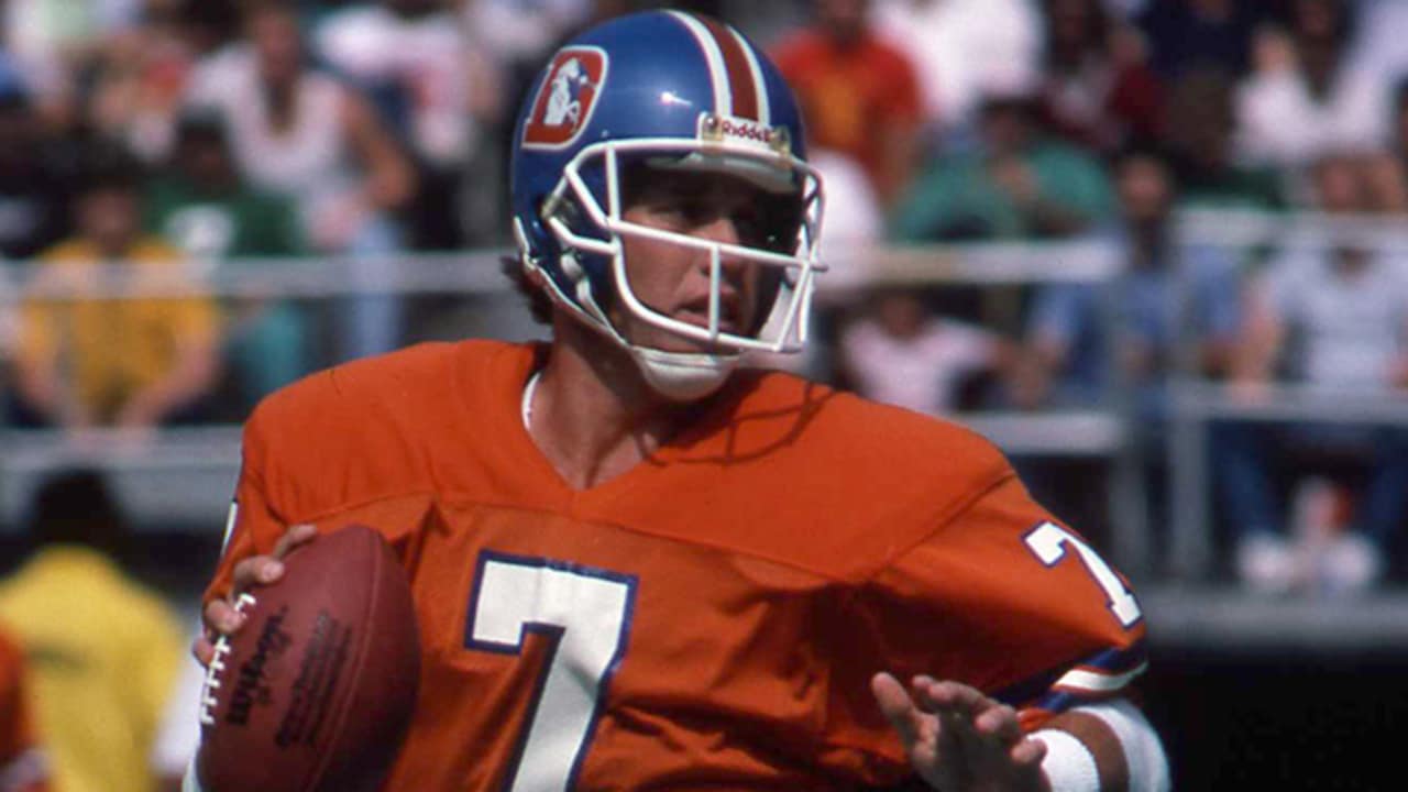 Sacco Sez: Our quarterbacks and the Eagles