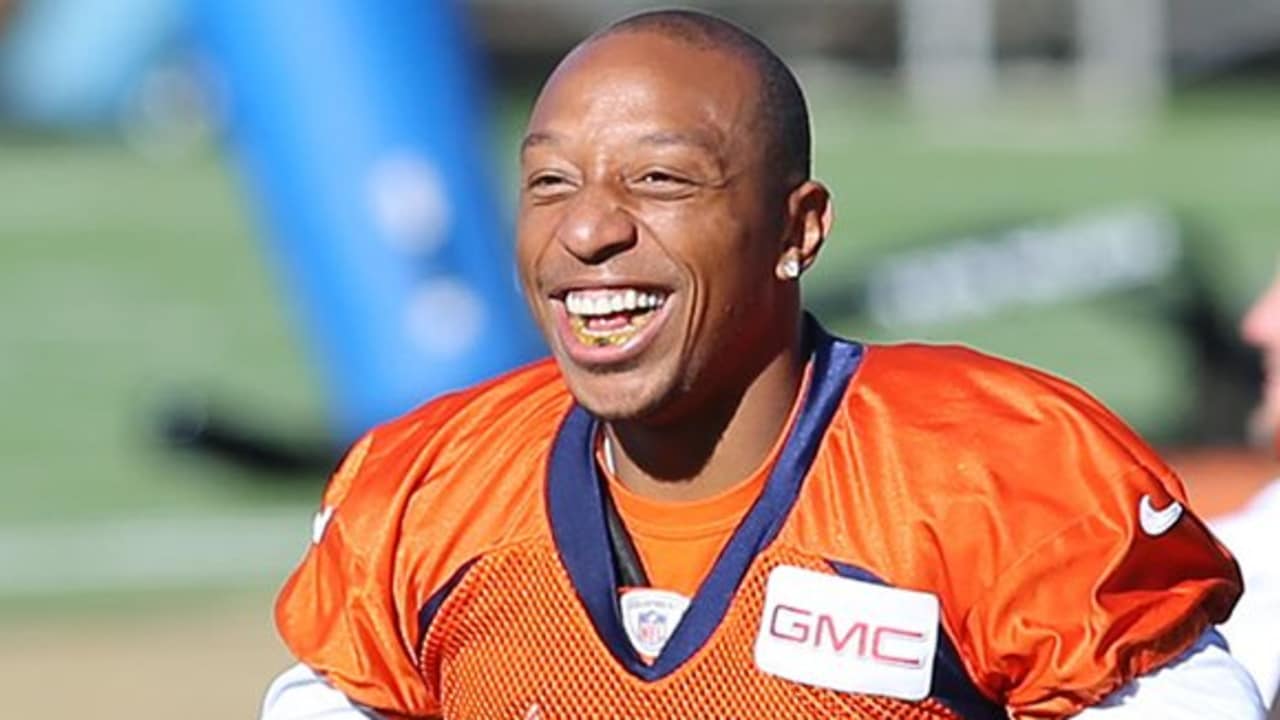 Harris Jr., Broncos extend contract