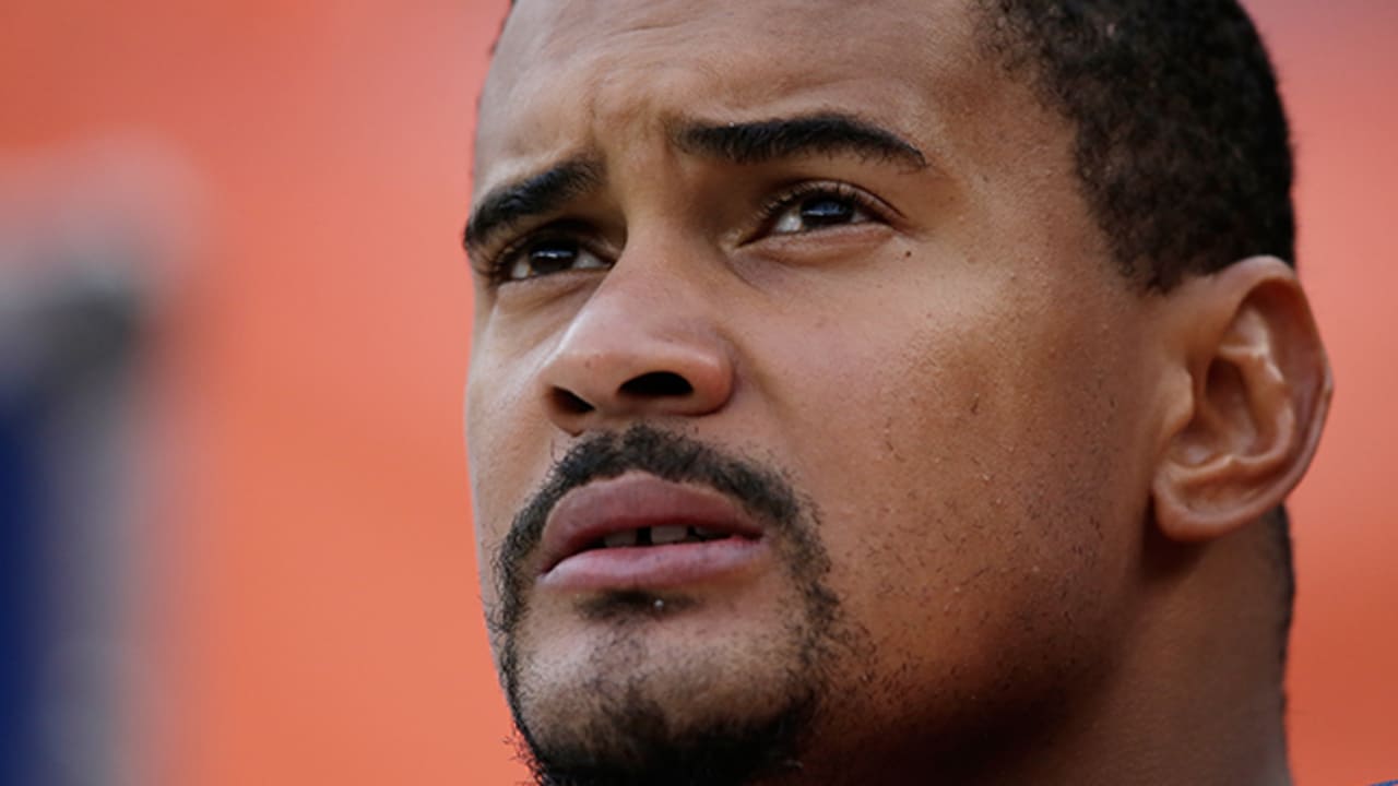 Through My Eyes: Ryan Harris tunes out distractions