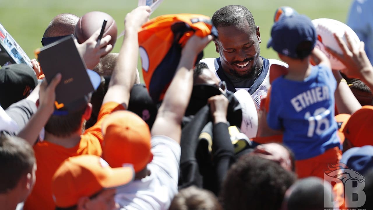 The 50 best Broncos photos of 2017