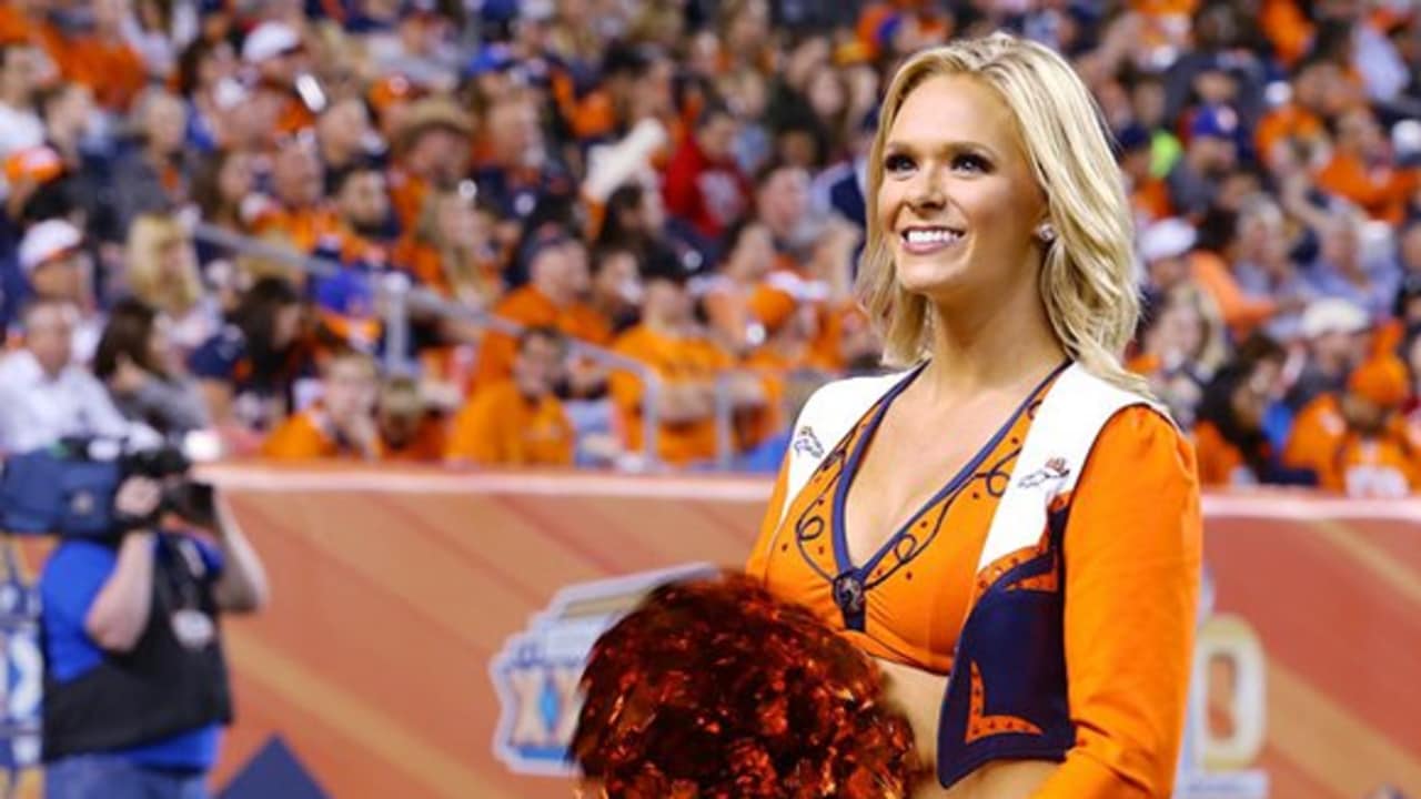 Cheerleader Profile: Lizzi