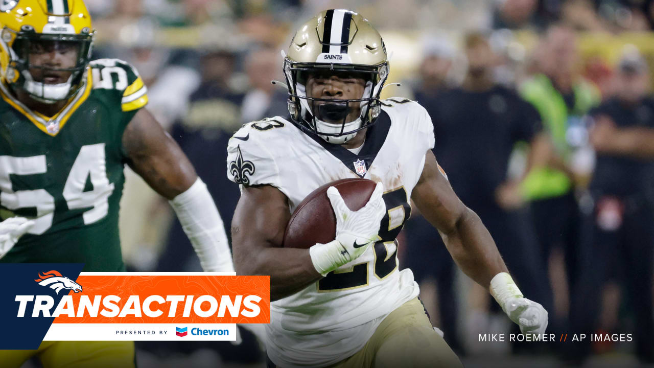 Broncos awarded RB Devine Ozigbo off waivers