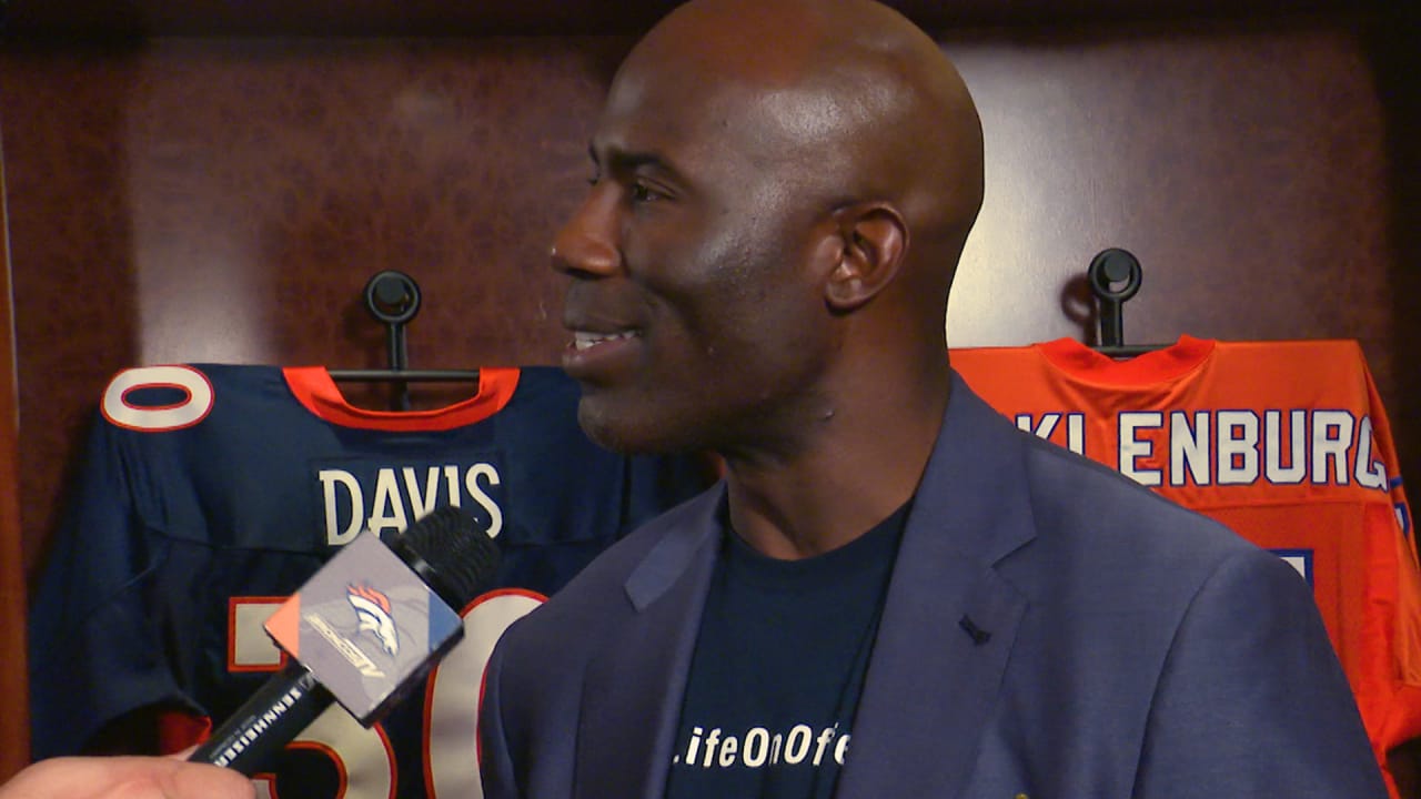 Terrell Davis a fan of Royce Freeman, Phillip Lindsay