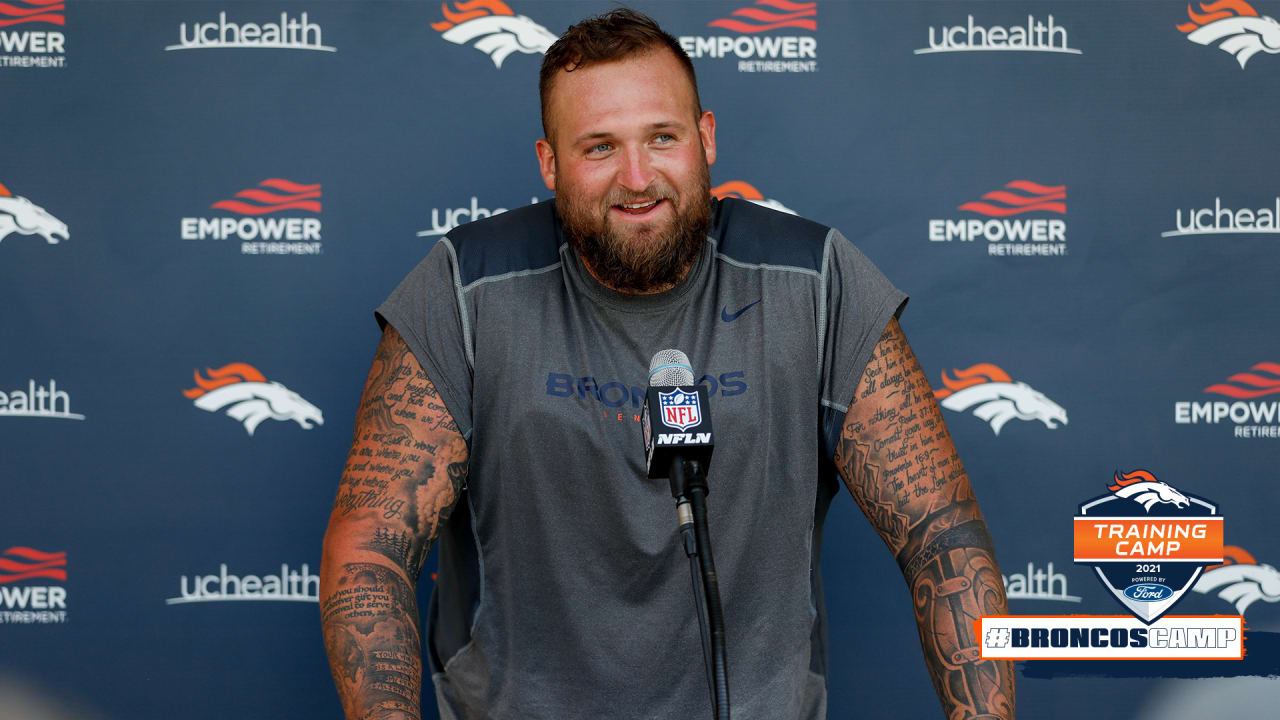 Risner: Pads or not, O-line is 'going 100 percent'