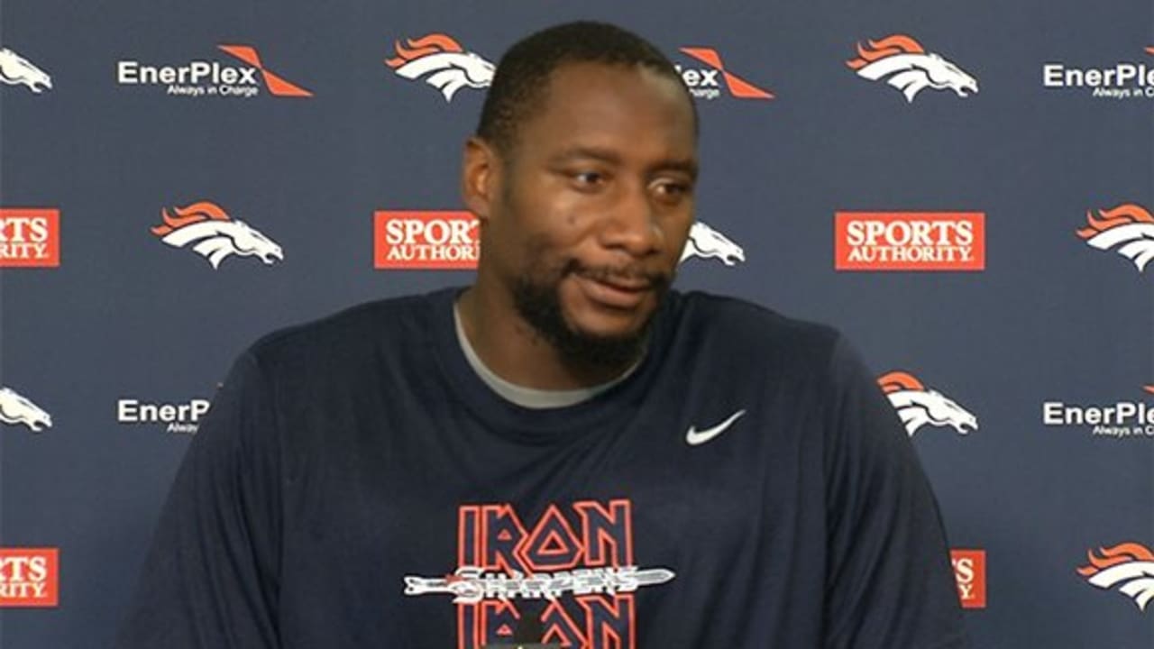 Smith likes Broncos defensive weapons