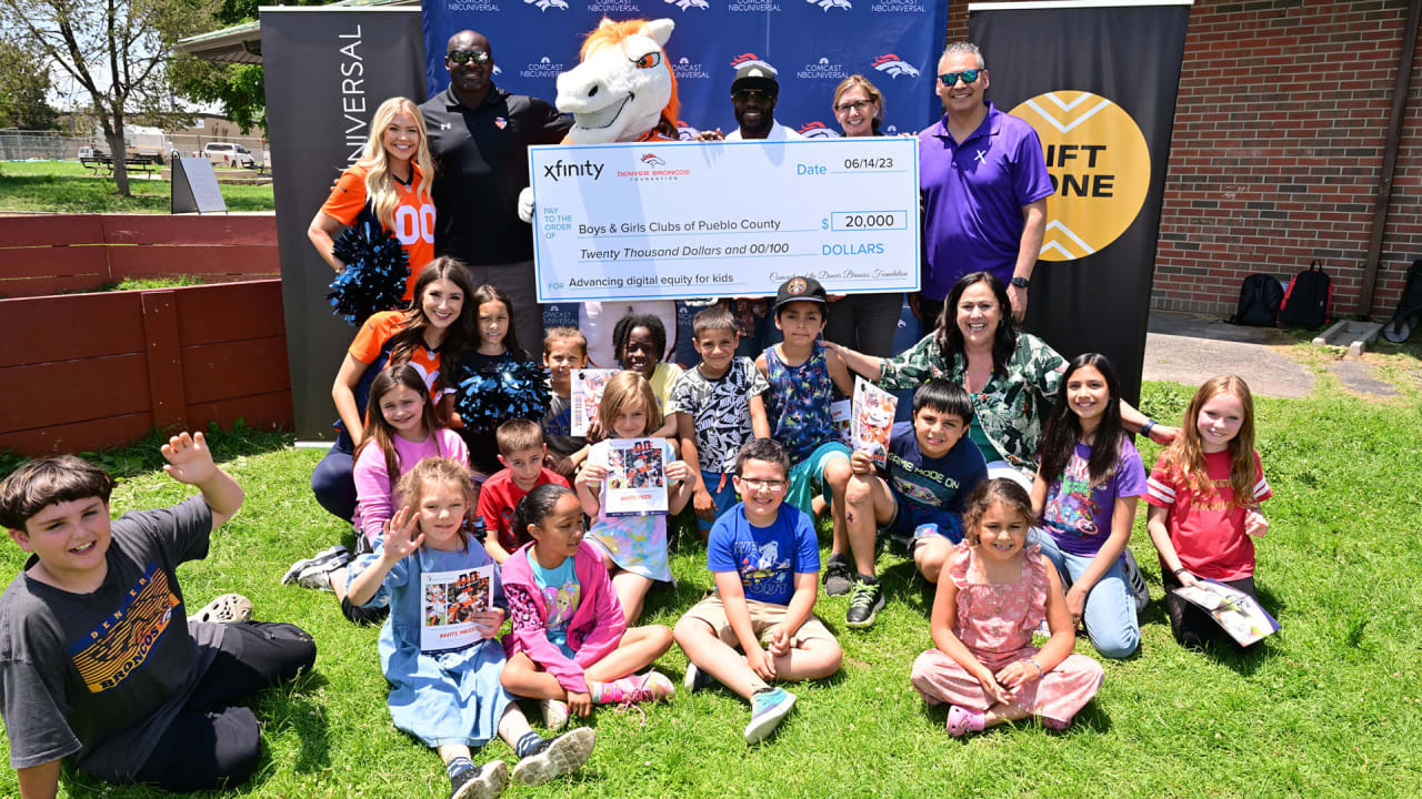 Photos: Denver Broncos Foundation, Comcast provide tech donations to ...